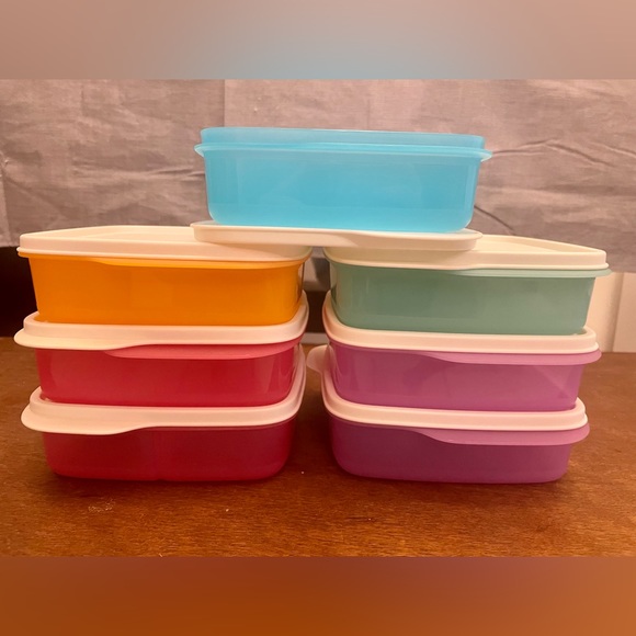 Tupperware | Kitchen | Tupperware Lunch Containers 7 Total With Lids 3 ...